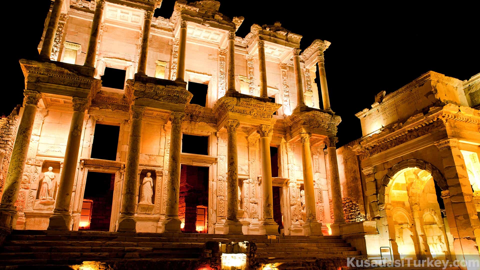 Ephesus After Dark: A Nighttime Exploration of the Ancient City