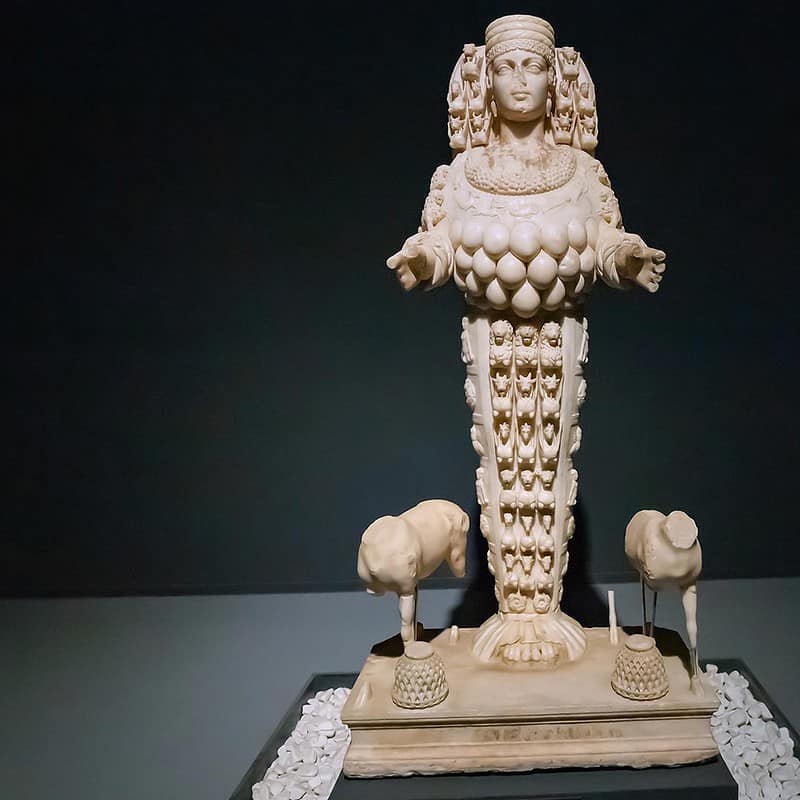 Ephesus After Dark: A Nighttime Exploration of the Ancient City